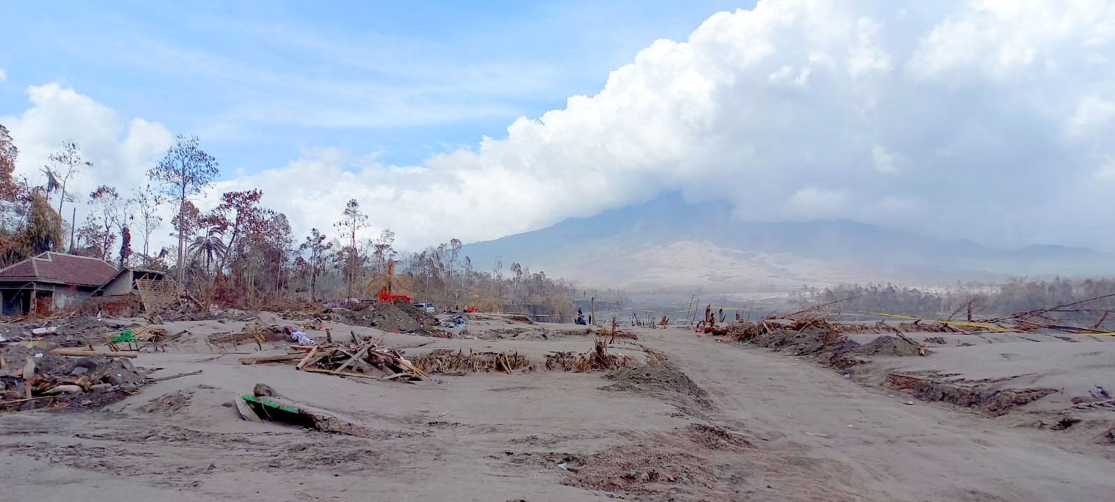 Merdeka Belajar Kampus Merdeka (MBKM) - Fakultas Ekonomi dan Bisnis ...