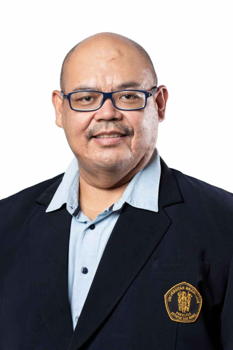 Prof. Ananda Sabil Hussein, SE., M.Com., Ph.D. - Fakultas Ekonomi dan ...