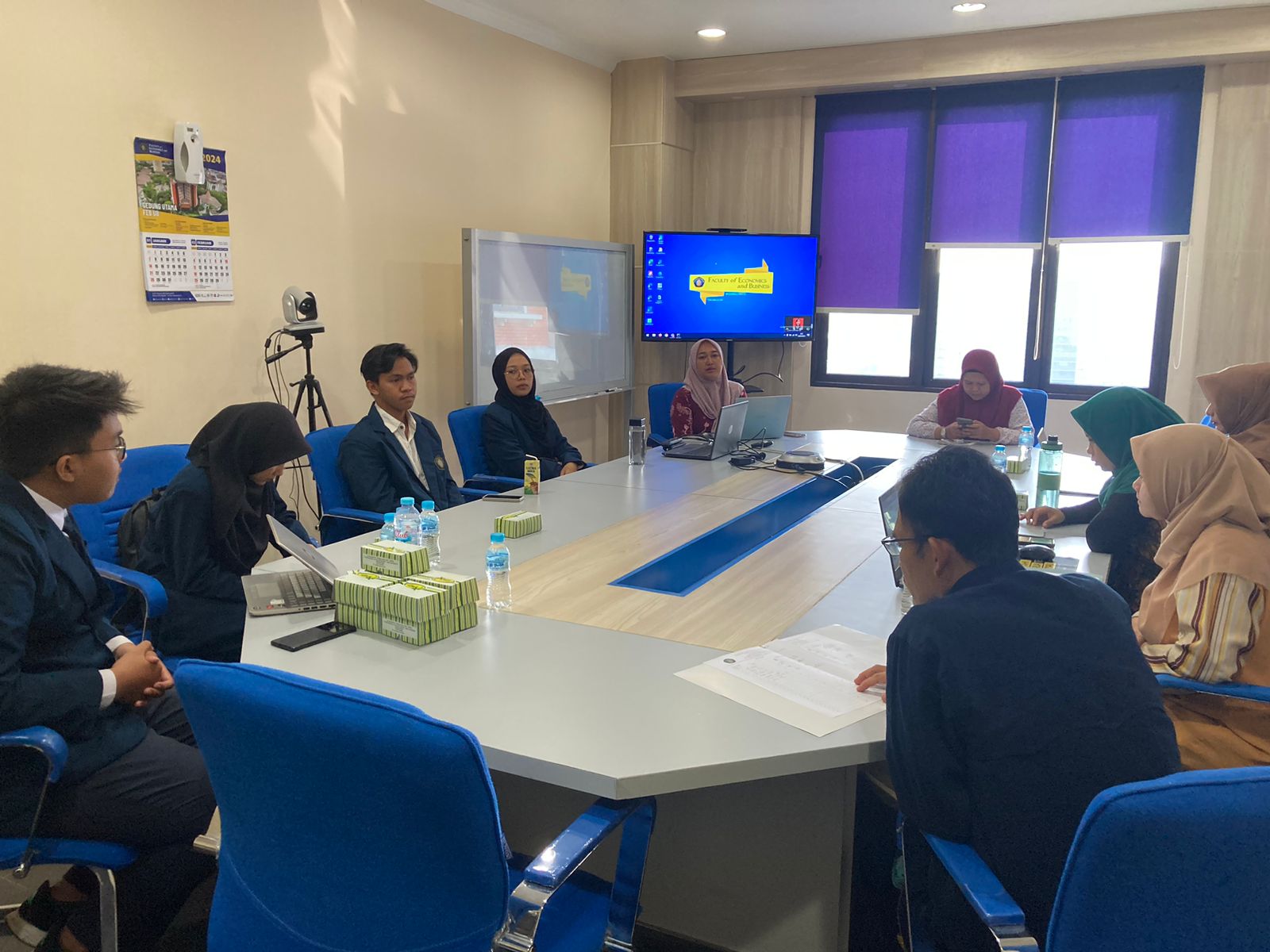 PENJARINGAN MAHASISWA PRESTASI TERBAIK FEB UB - Fakultas Ekonomi dan ...