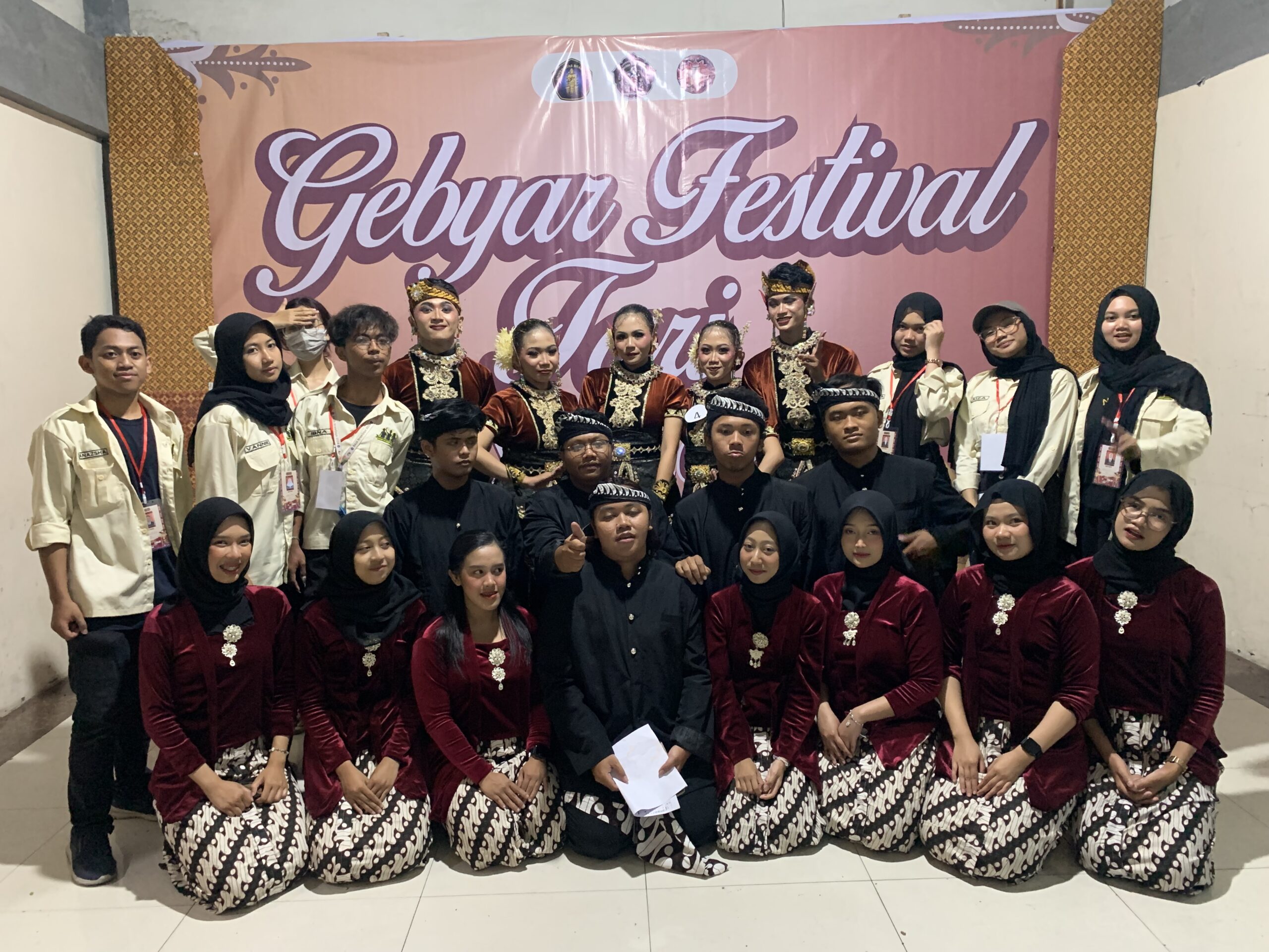 Gebyar Festival Tari Ke XXX 2024 - Fakultas Ekonomi dan Bisnis ...