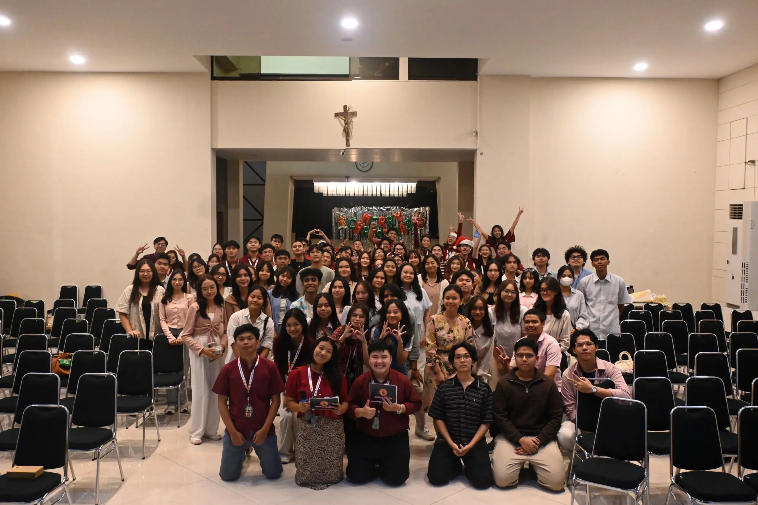 Christmas Bonfilio 2024 Warnai FEB UB dengan Semarak Kebahagiaan dan ...